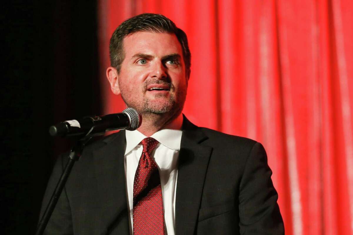 Sen. Brandon Creighton files anti-tenure bill targeting new hires