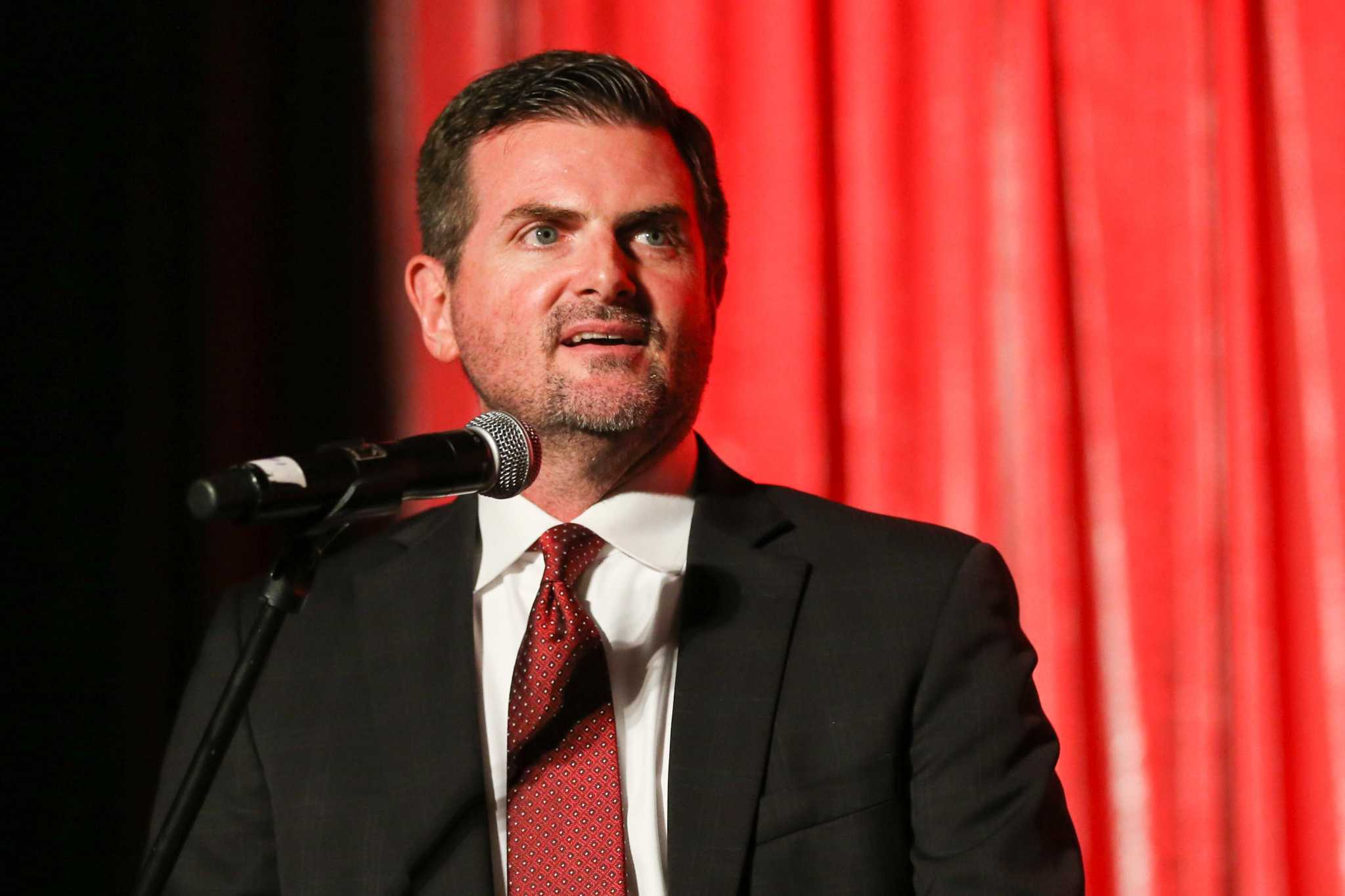 Sen. Brandon Creighton files anti-tenure bill targeting new hires