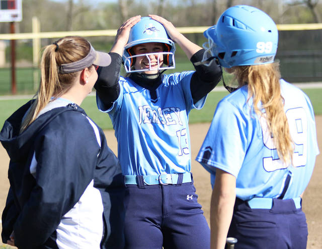 FRIDAY’S PREP ROUNDUP: Jersey strikes early, rolls past Carrollton