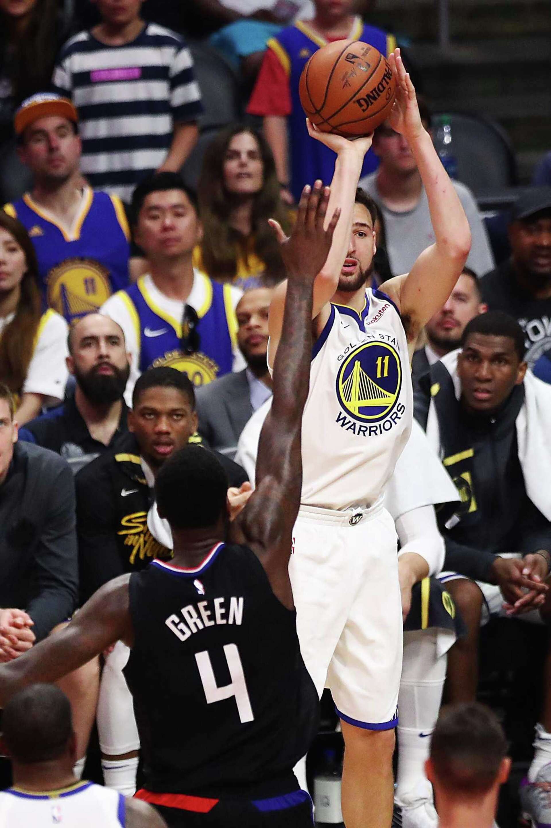 Klay Thompson’s scorching shooting gives Warriors Game 4 lead over Clippers
