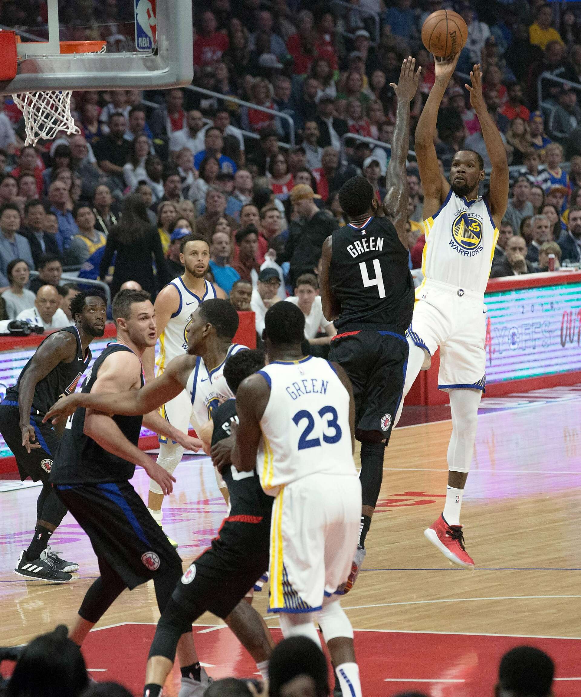 Warriors want a short series, take a step in that direction