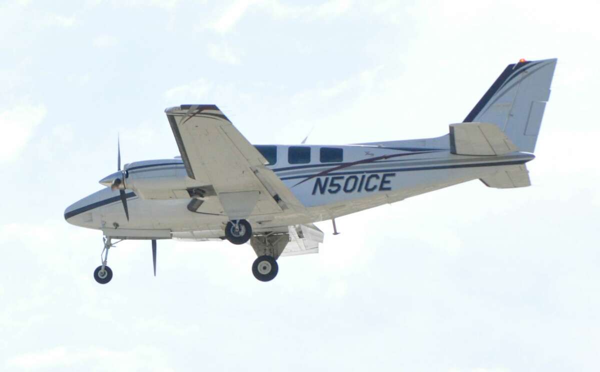 Six from Houston, including philanthropist pilot, killed in Kerrville ...