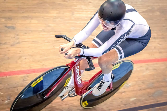 Edwardsville attorney breaks world cycling records in Mexico