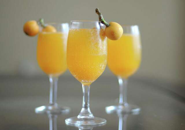 Recipe: Loquat Bellini cocktail