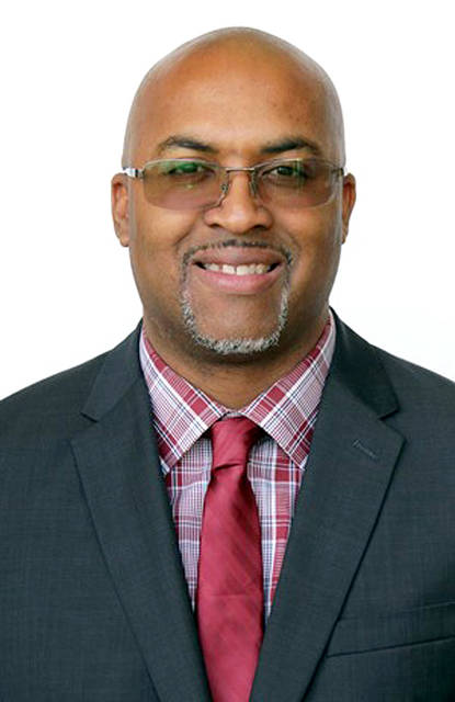 Dana Morgan is new Alton boys basketball coach; Laux steps down at CM