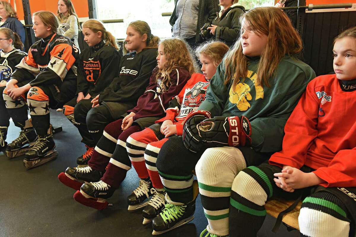 Gold medal Olympian hosts Clifton Park hockey clinic