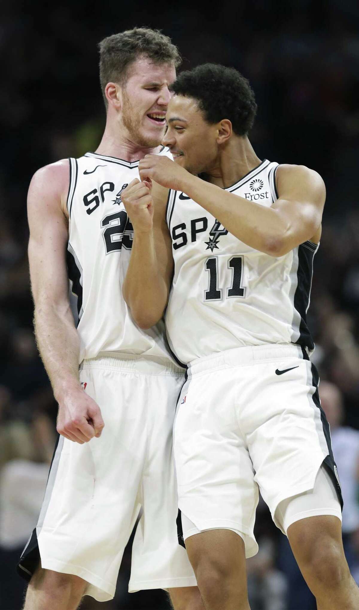 Stars finally align for S.A. as Spurs force seventh game