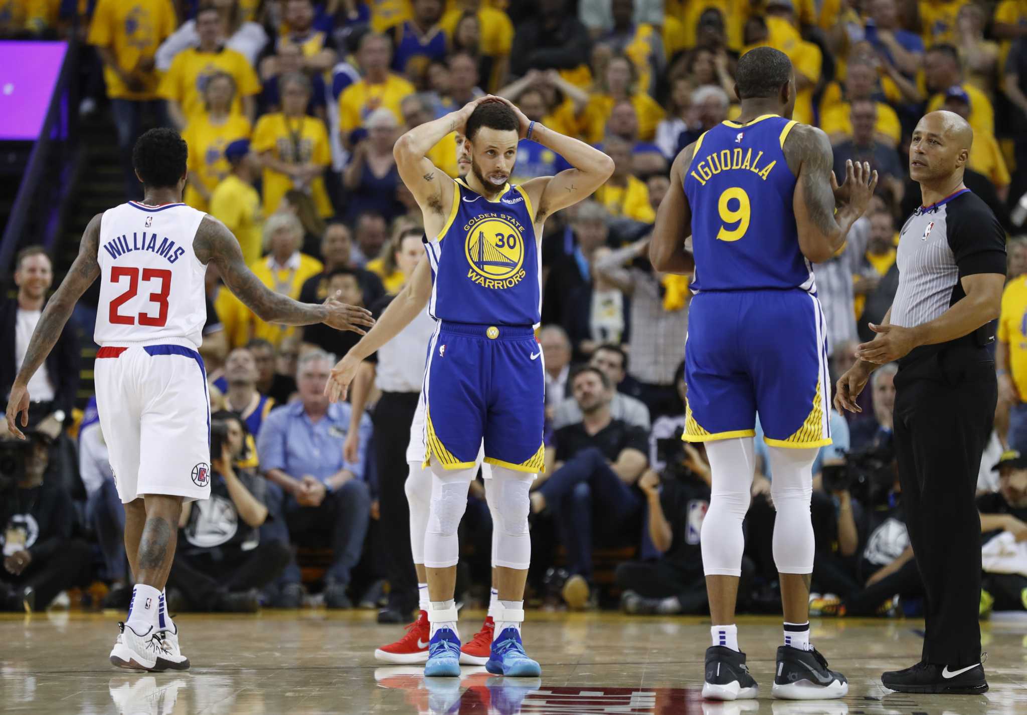 Anonymous Gambler: Despite stumble, Warriors still big favorite