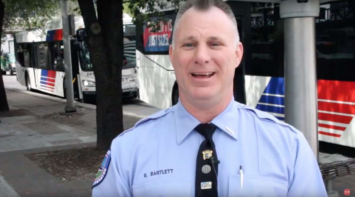 METRO bus drivers rescue man from burning car after witnessing crash on ...