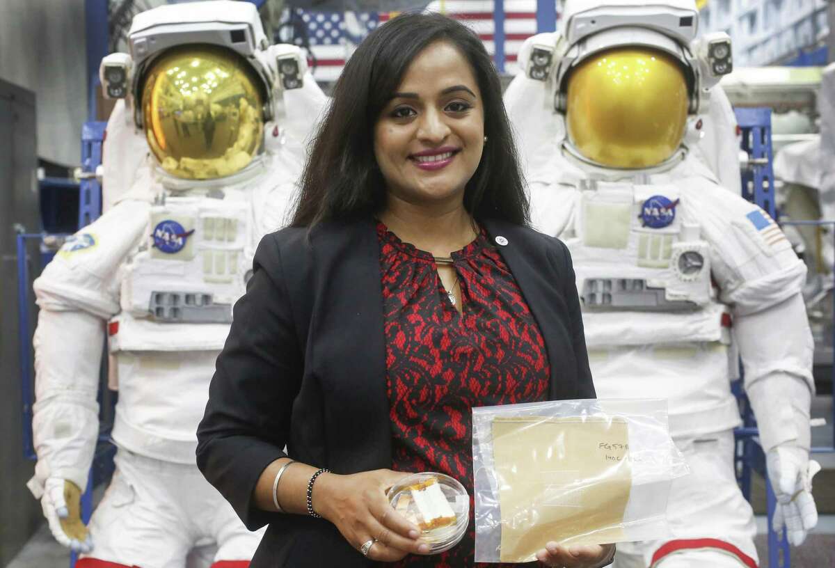 Self-cleaning space suit could help NASA astronauts avoid harmful dust ...