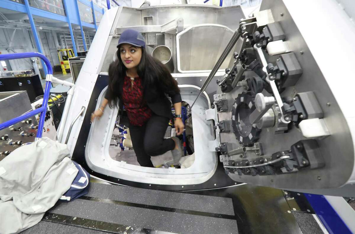 Self-cleaning space suit could help NASA astronauts avoid harmful dust ...