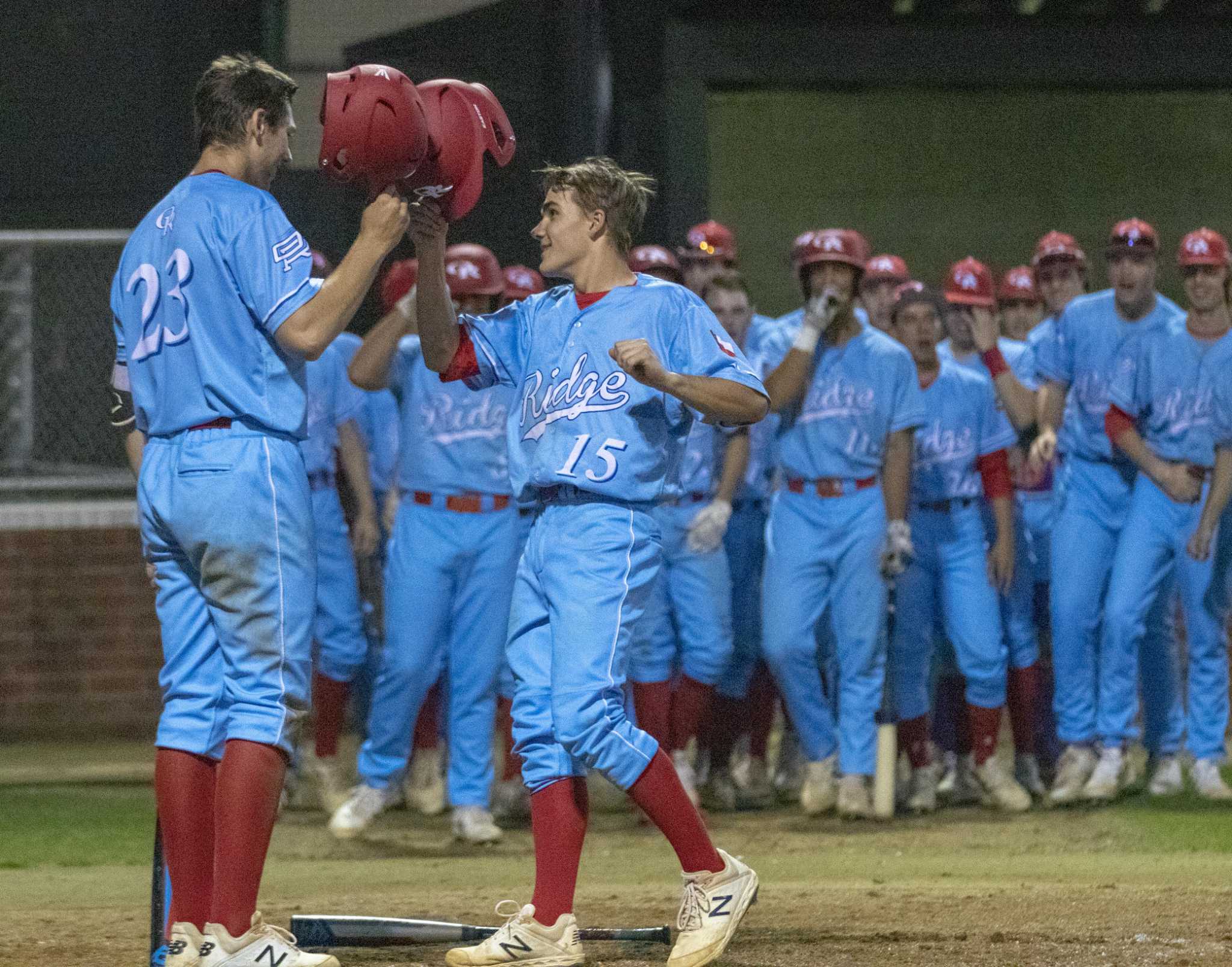BASEBALL: Oak Ridge routs Conroe, forces district tiebreakers