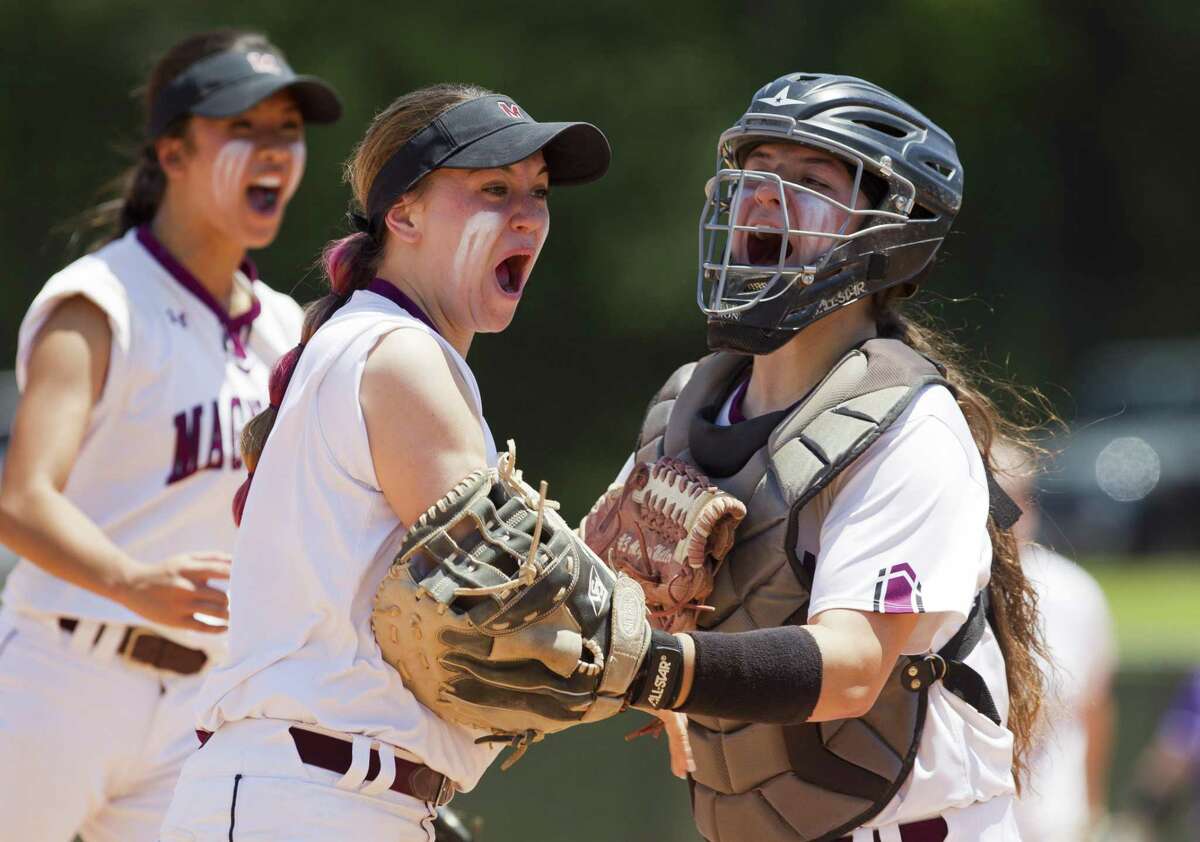 SOFTBALL: Magnolia holds off Willis for Game 3 victory