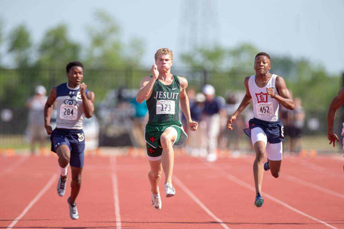 Matthew Boling turns in 9.98 in 100-meter dash, Strake Jesuit takes 2nd ...