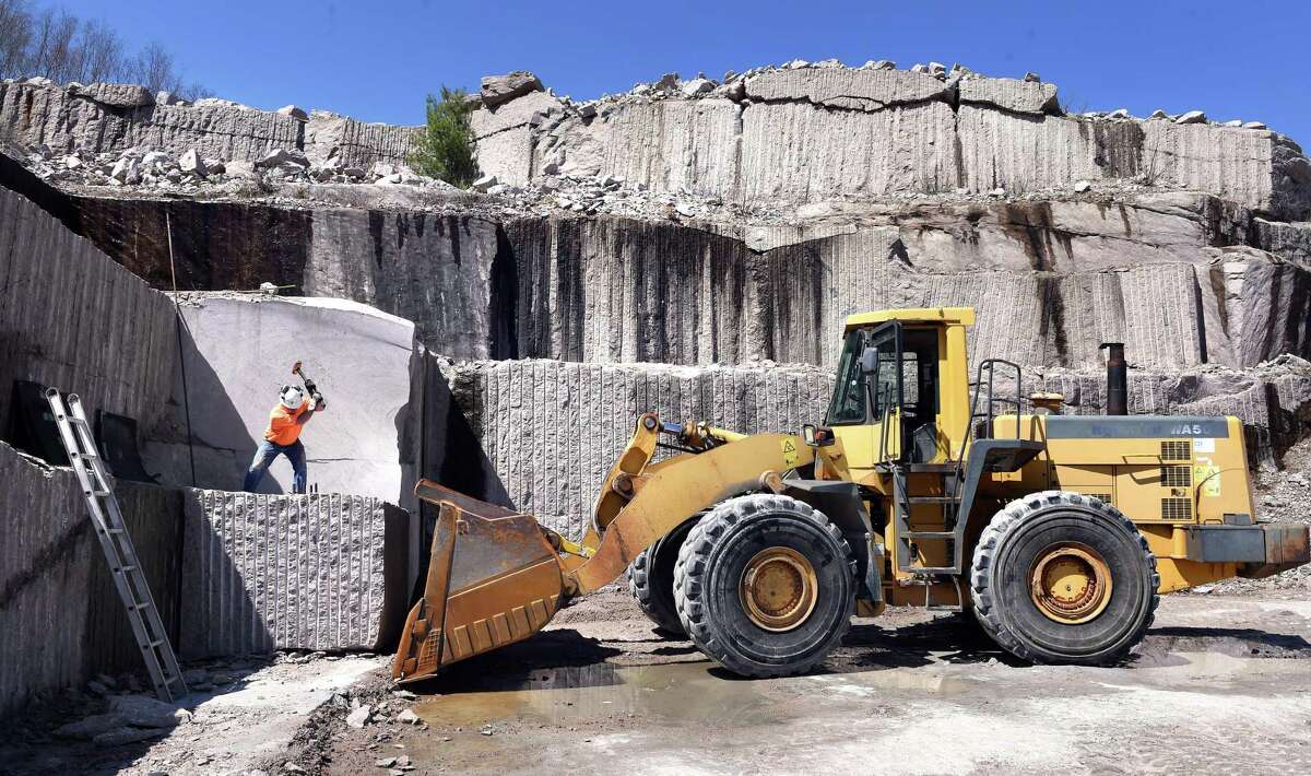 Branford’s Stony Creek granite chosen for new Statue of Liberty Museum