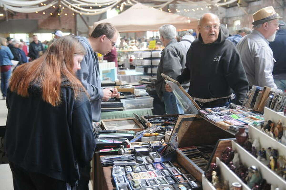 ‘Like an addiction’: Grafton’s Riverside Flea Market makes awaited ...