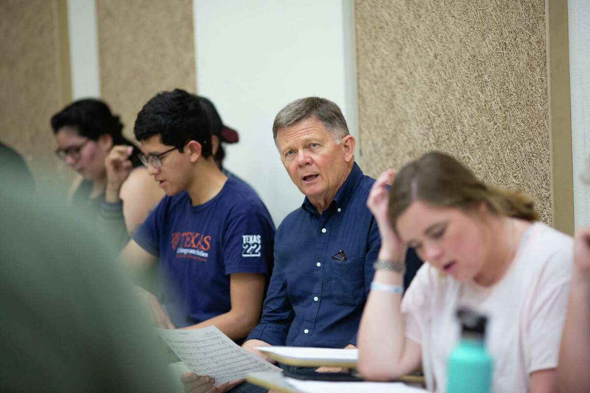 UT Austin offers special program for professionals looking for a change ...