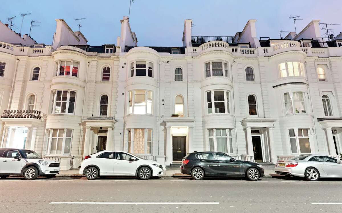 How Marriott, Airbnb turf battle benefits travelers