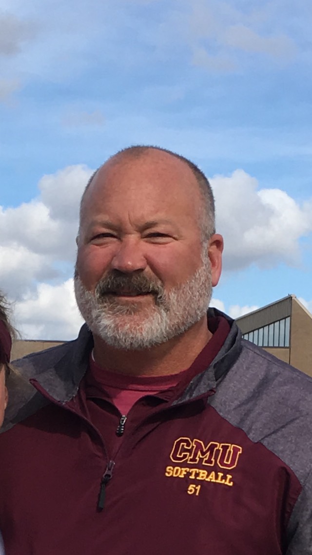 Darren Kalina 'having fun' as Creek's new girls' tennis coach