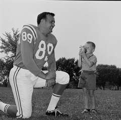 USF alum and Pro Football Hall of Famer Gino Marchetti dies at age 92