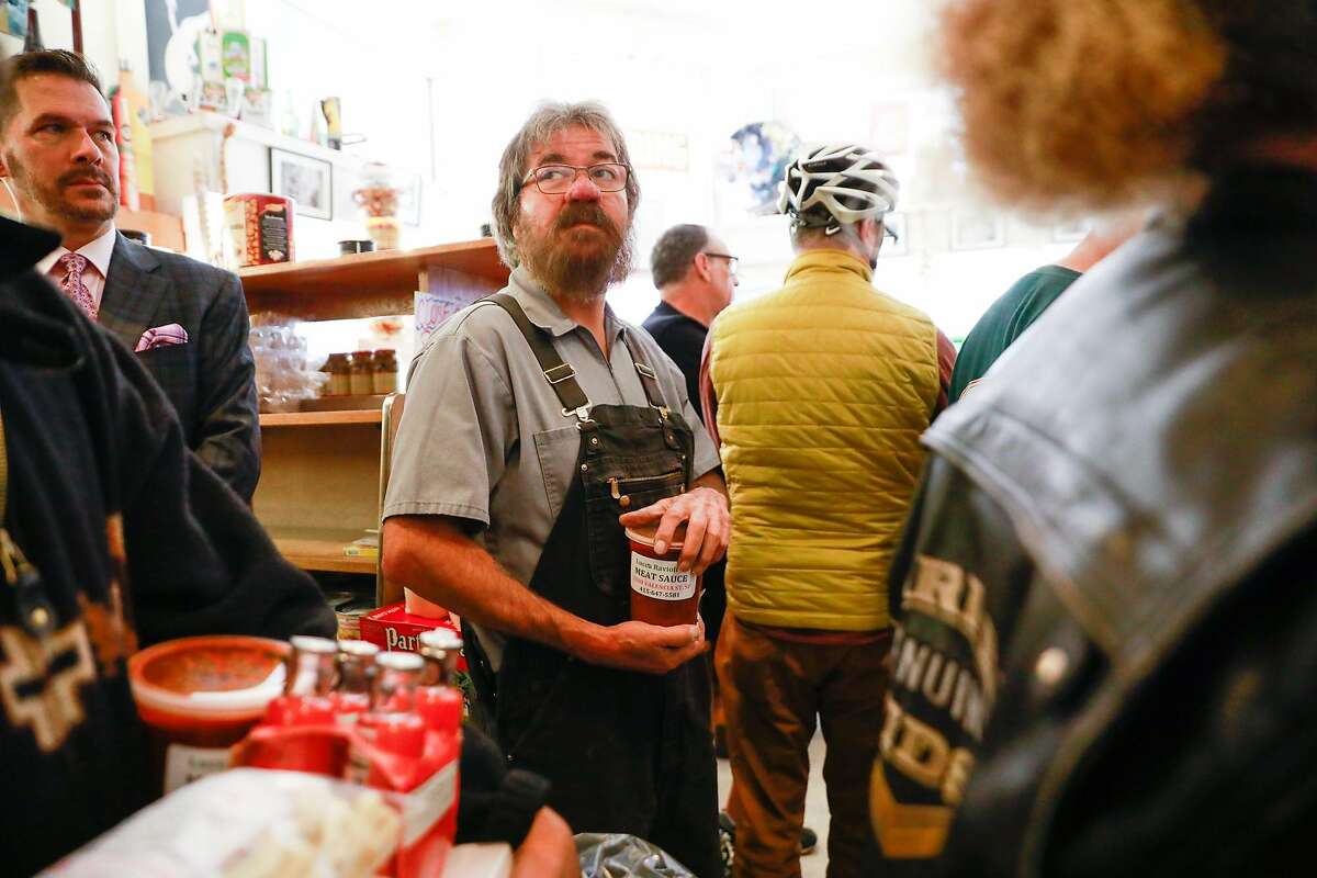 San Francisco says goodbye to Lucca Ravioli