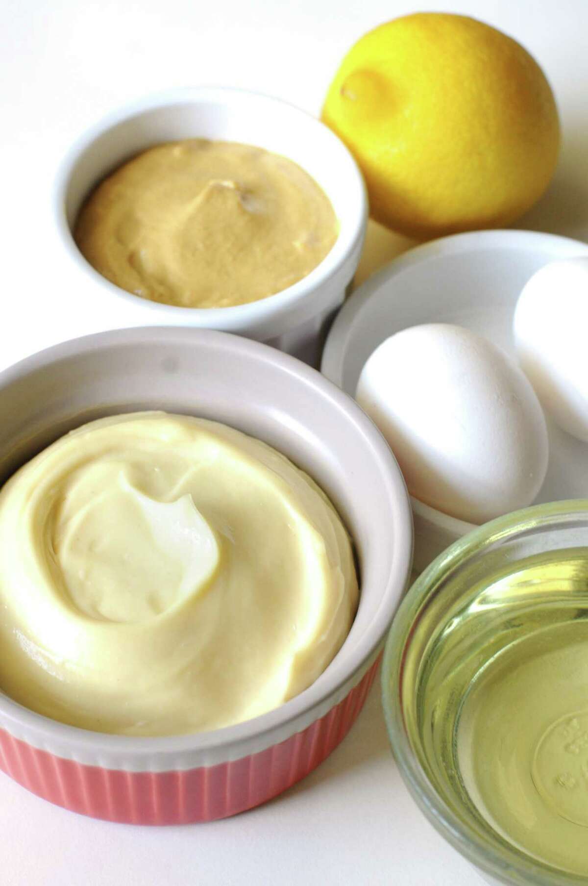 Cinco de Mayo(nnaise): 5 ways to flavor your mayo