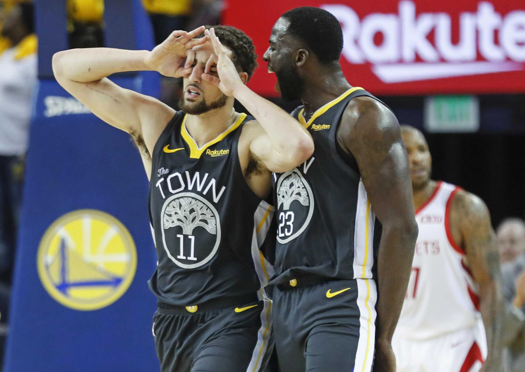 Warriors ride complete performance to 2-0 series lead over Rockets