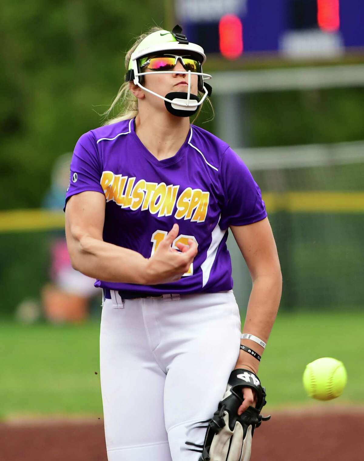 Shen keeps Scotties cold