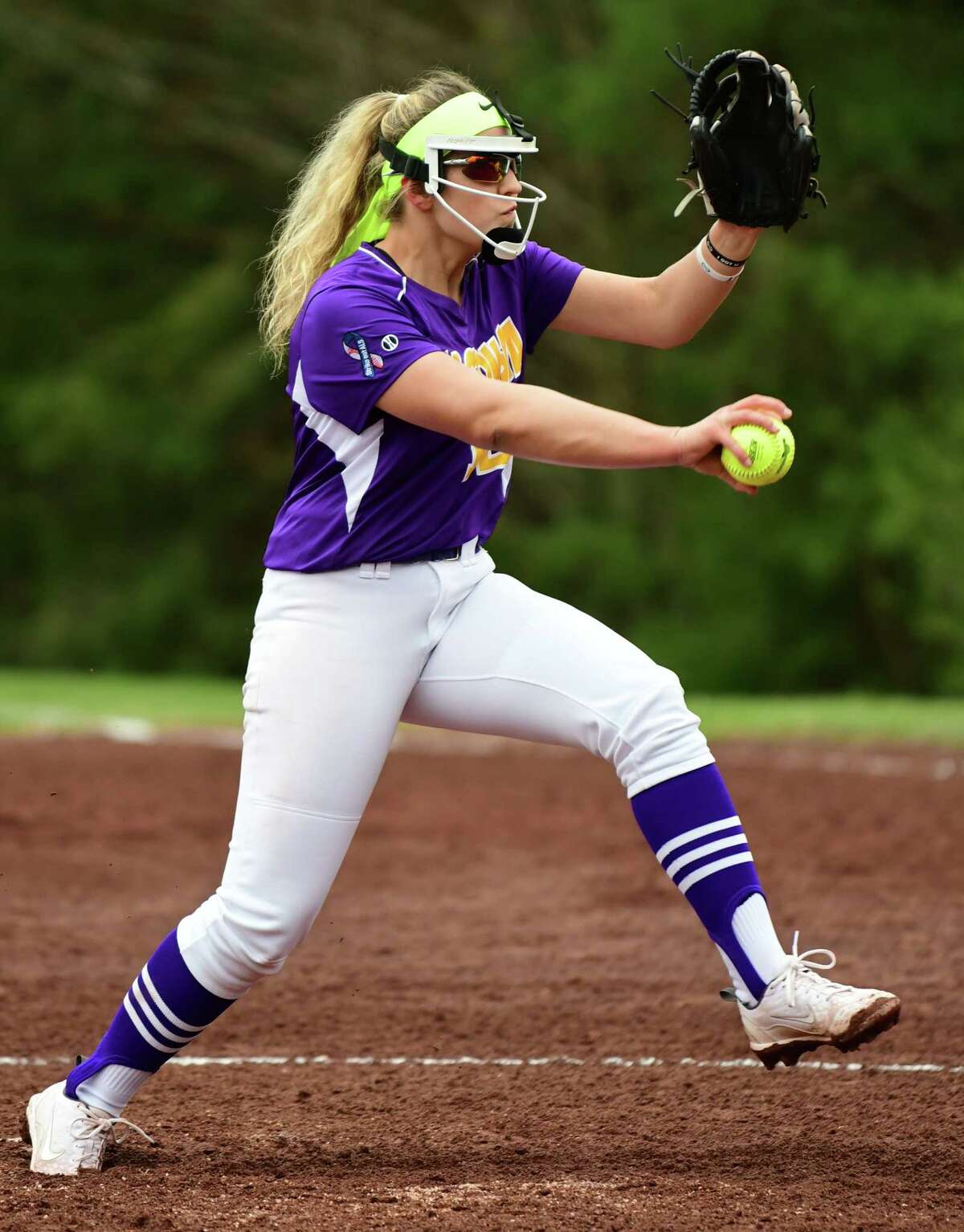 Shen keeps Scotties cold