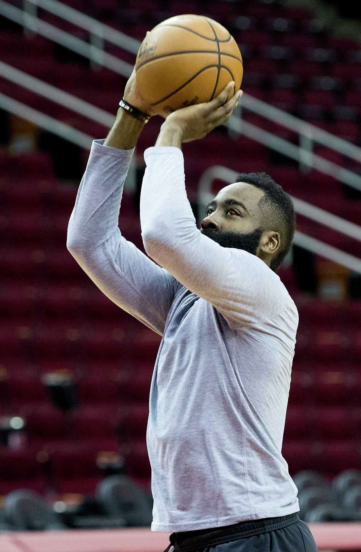 Rockets guard James Harden's vision improving, but still blurry with ...