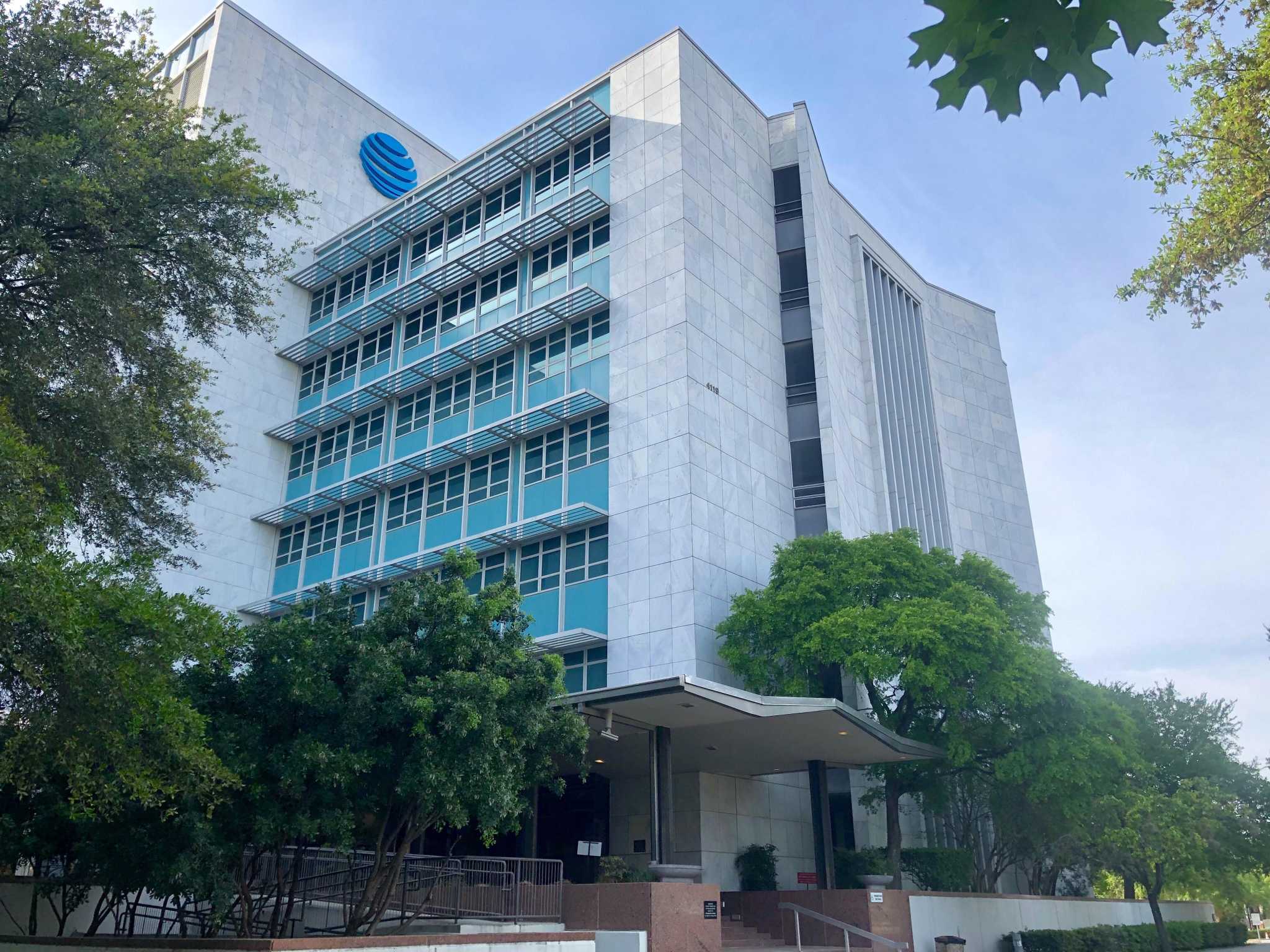 Buying breathing room: fast-growing UIW to acquire AT&T building