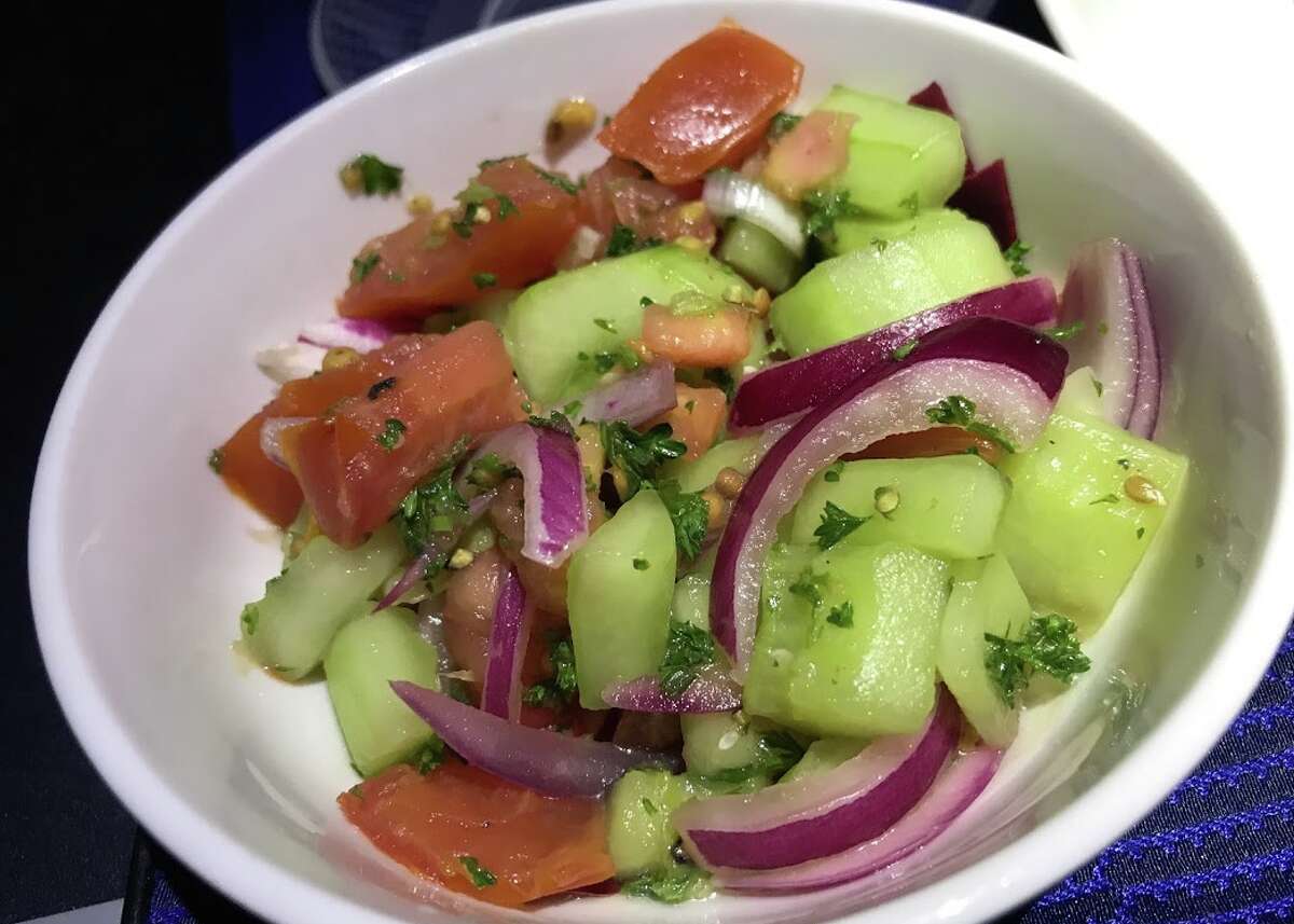 Review: United celebrates a new nonstop to Amsterdam