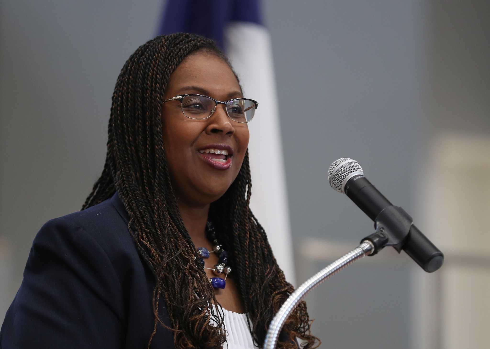 HISD proposes staff raises ranging from 3.5% to 8%