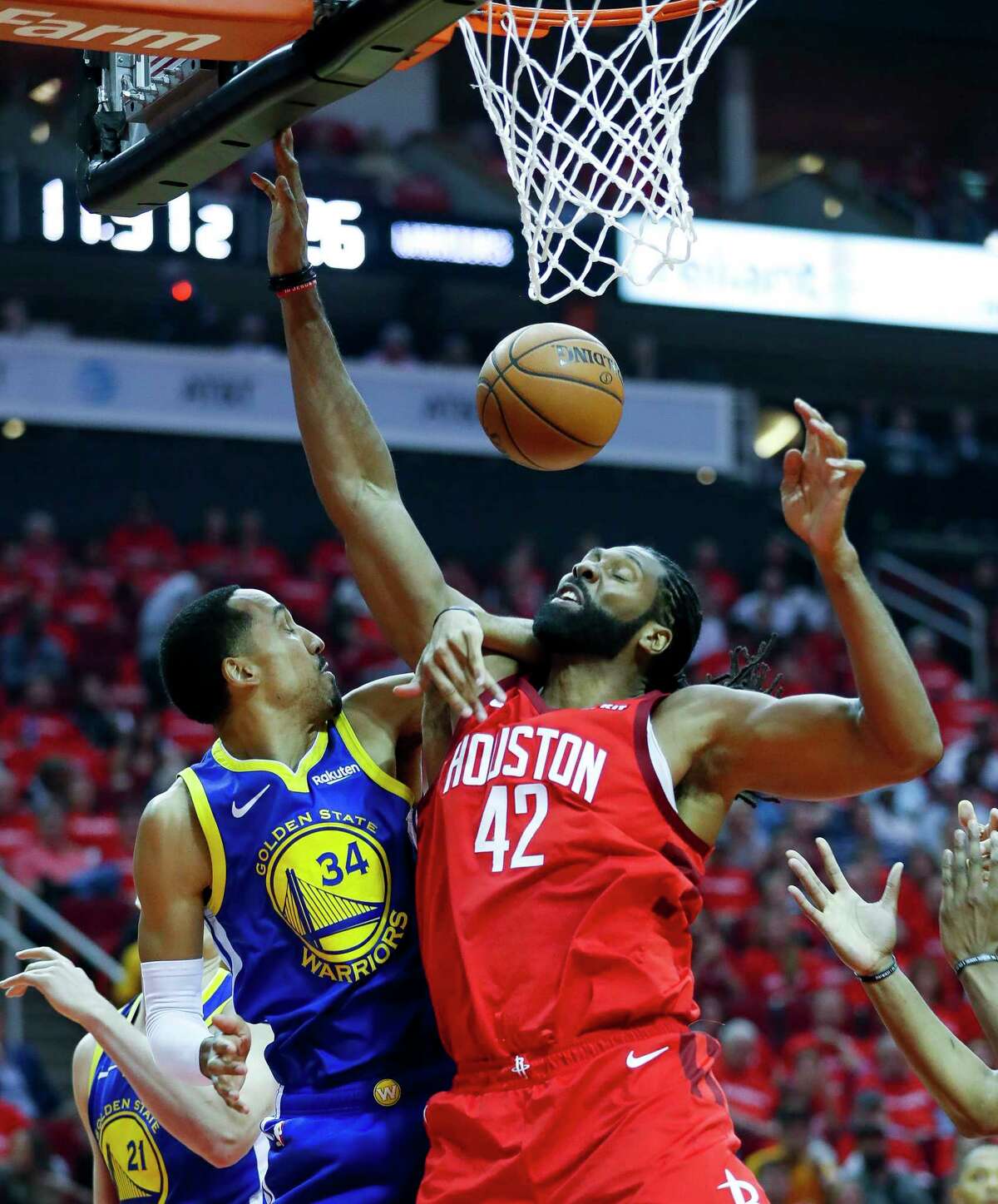 Rockets take Game 3 from Warriors in overtime