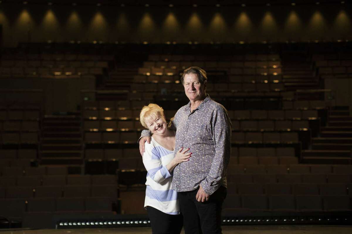 Actors Brett Cullen and Sally Mayes come home to Houston to stage their ...