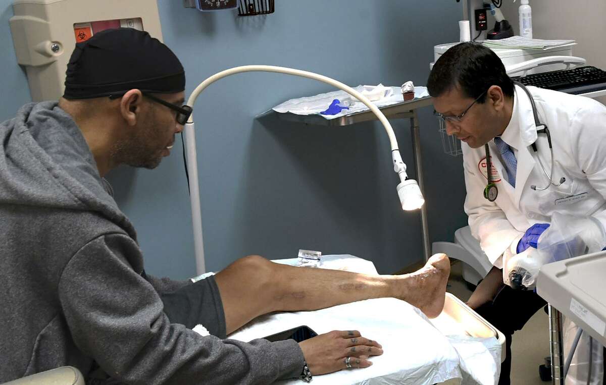 New shockwave treatment heals diabetic foot wounds of San Antonio patients