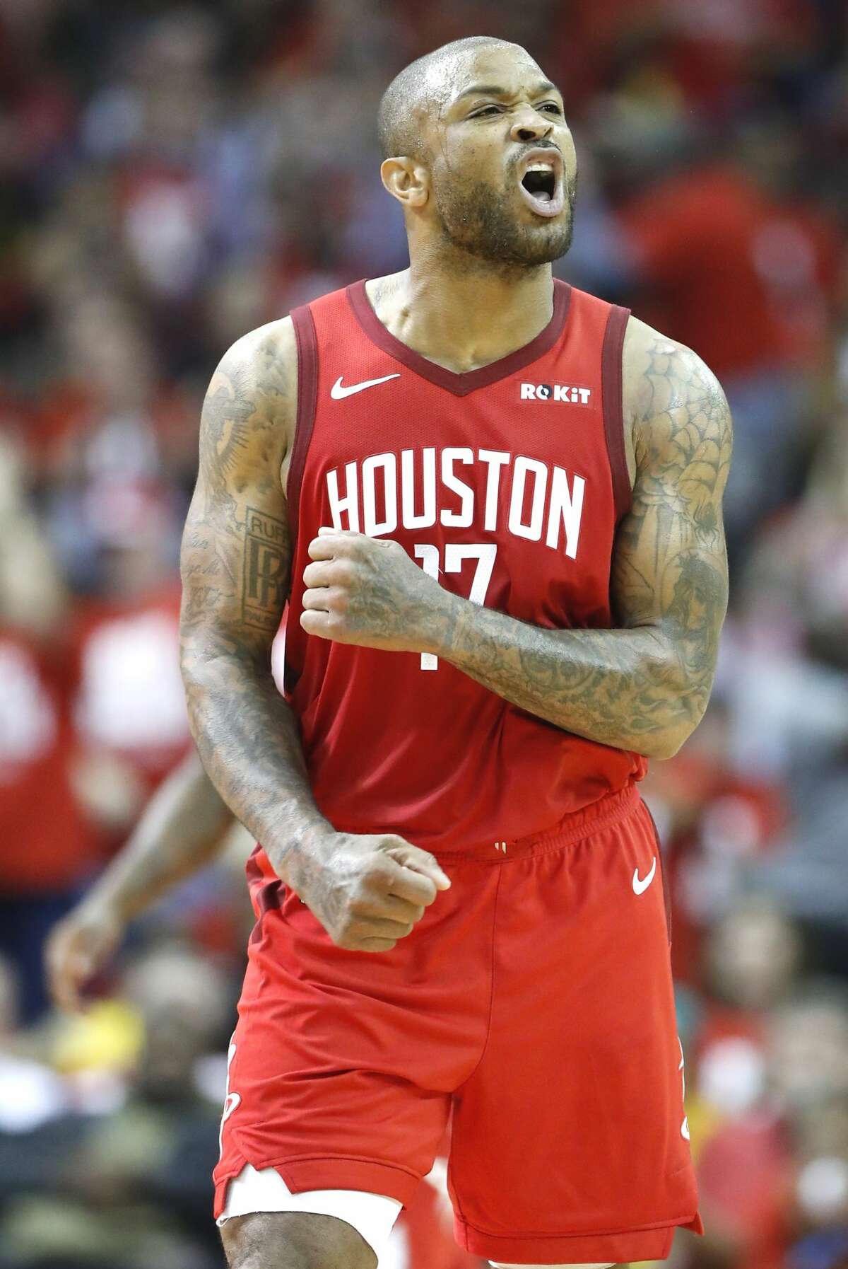 Rockets hold on to beat Warriors, even series 2-2