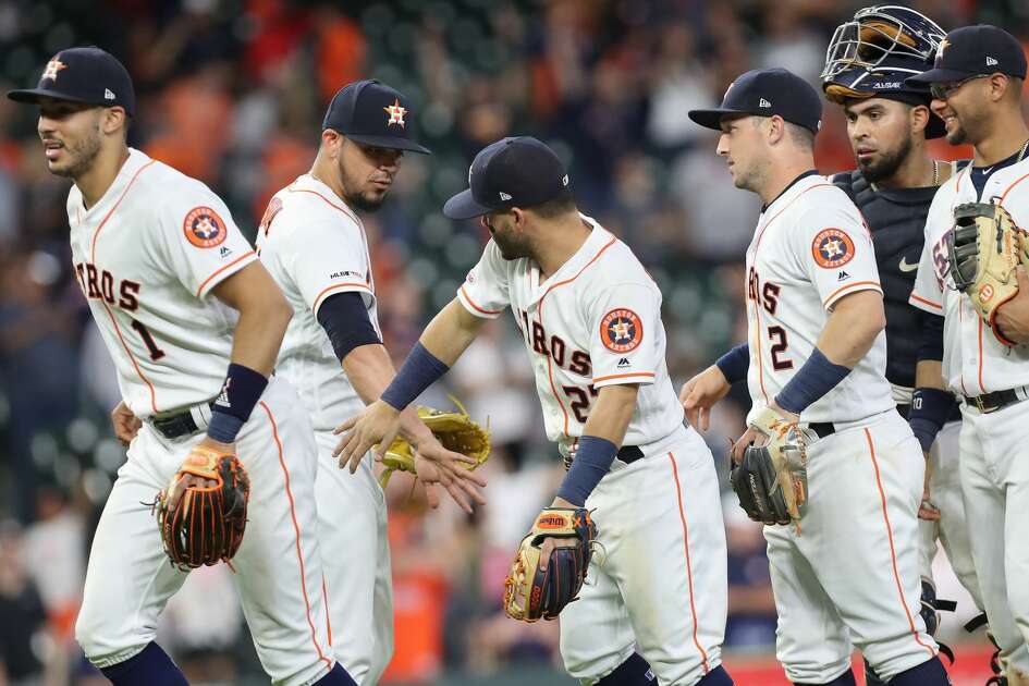 Angler catches massive 1,100-pound tiger shark off Gulf Coast - Houston ...