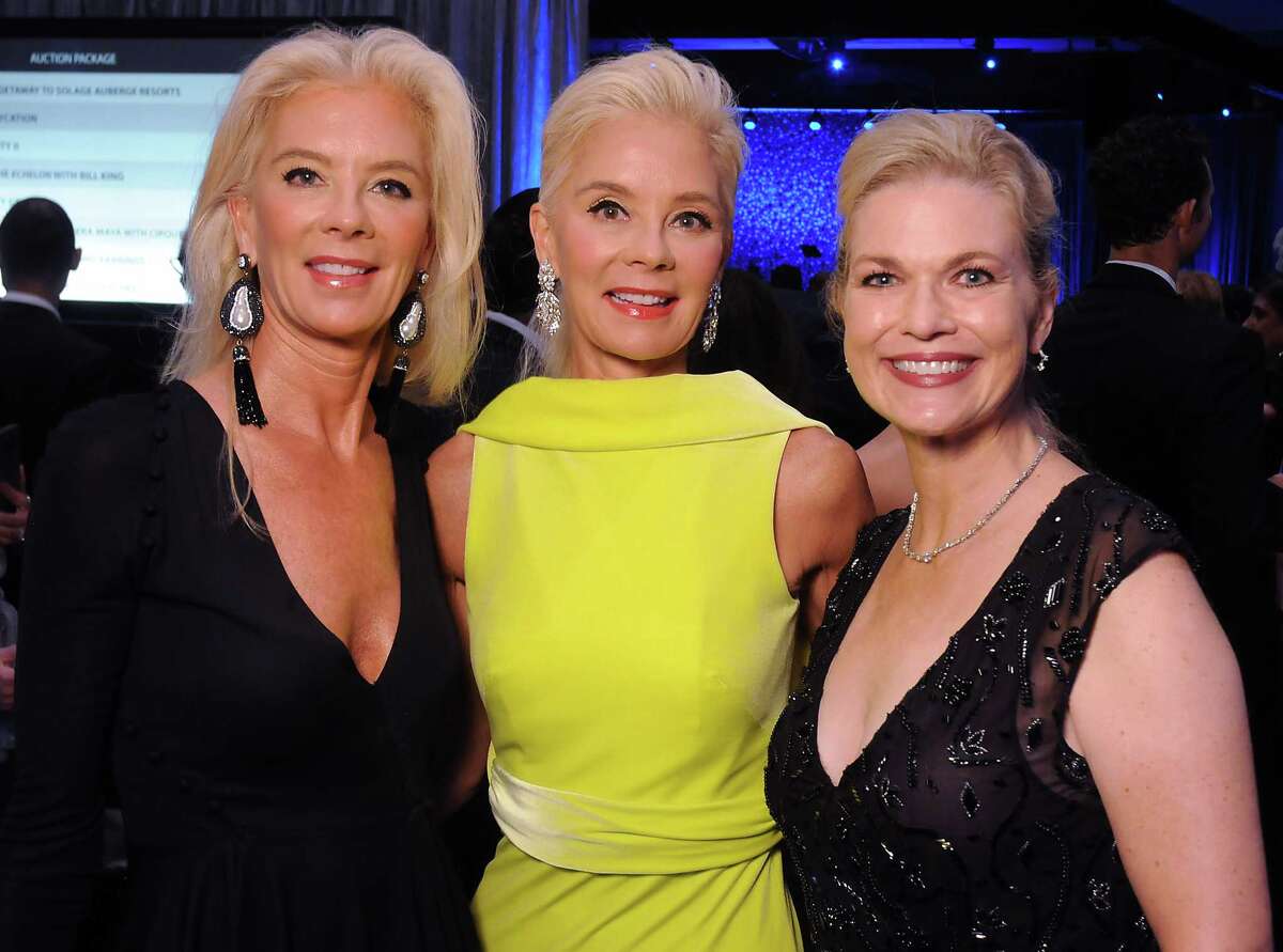 Sixth annual UNICEF USA Gala honors the late Lester Smith, raises $1 ...