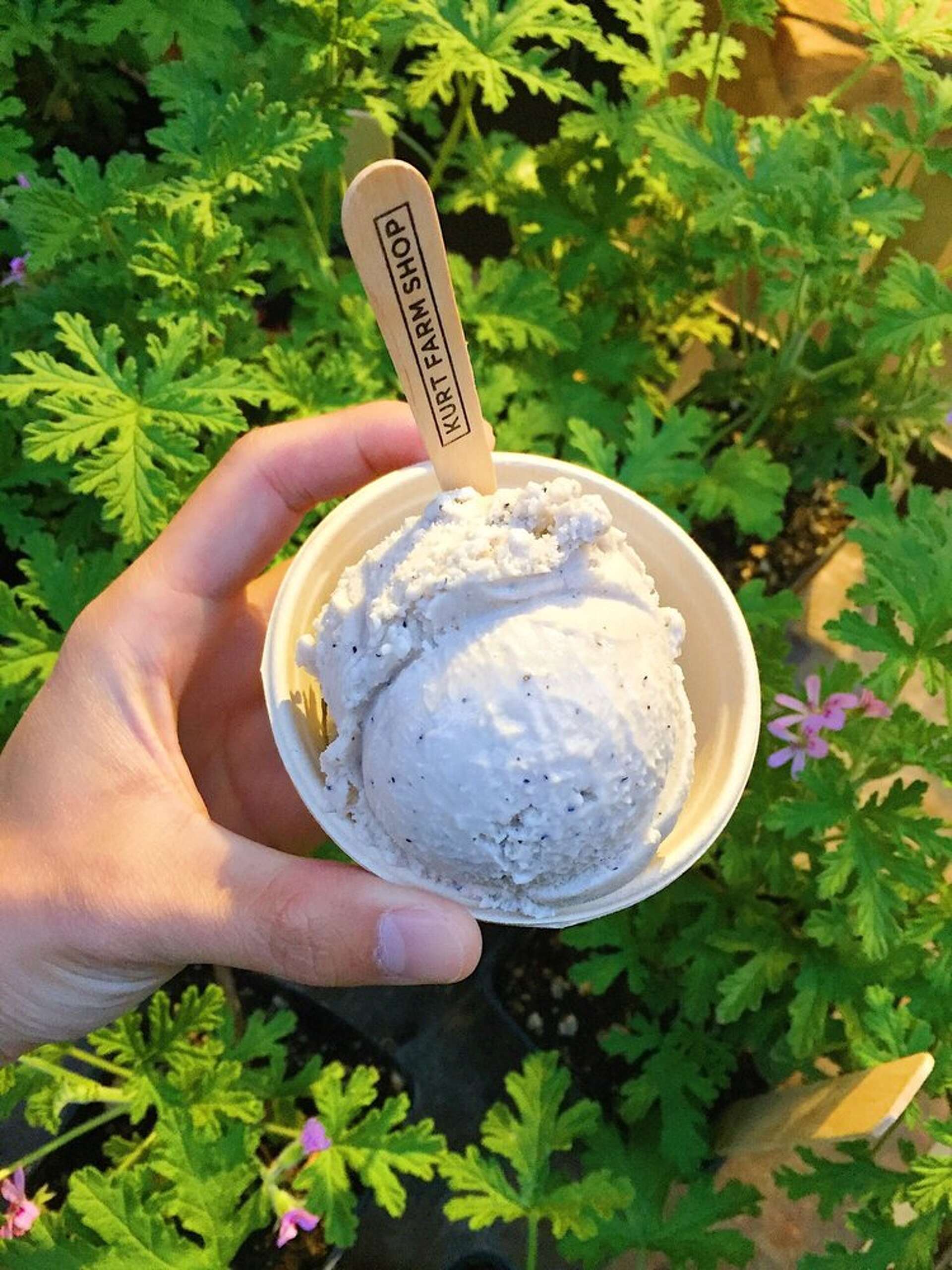 Here are Yelpers' favorite Seattle ice cream spots