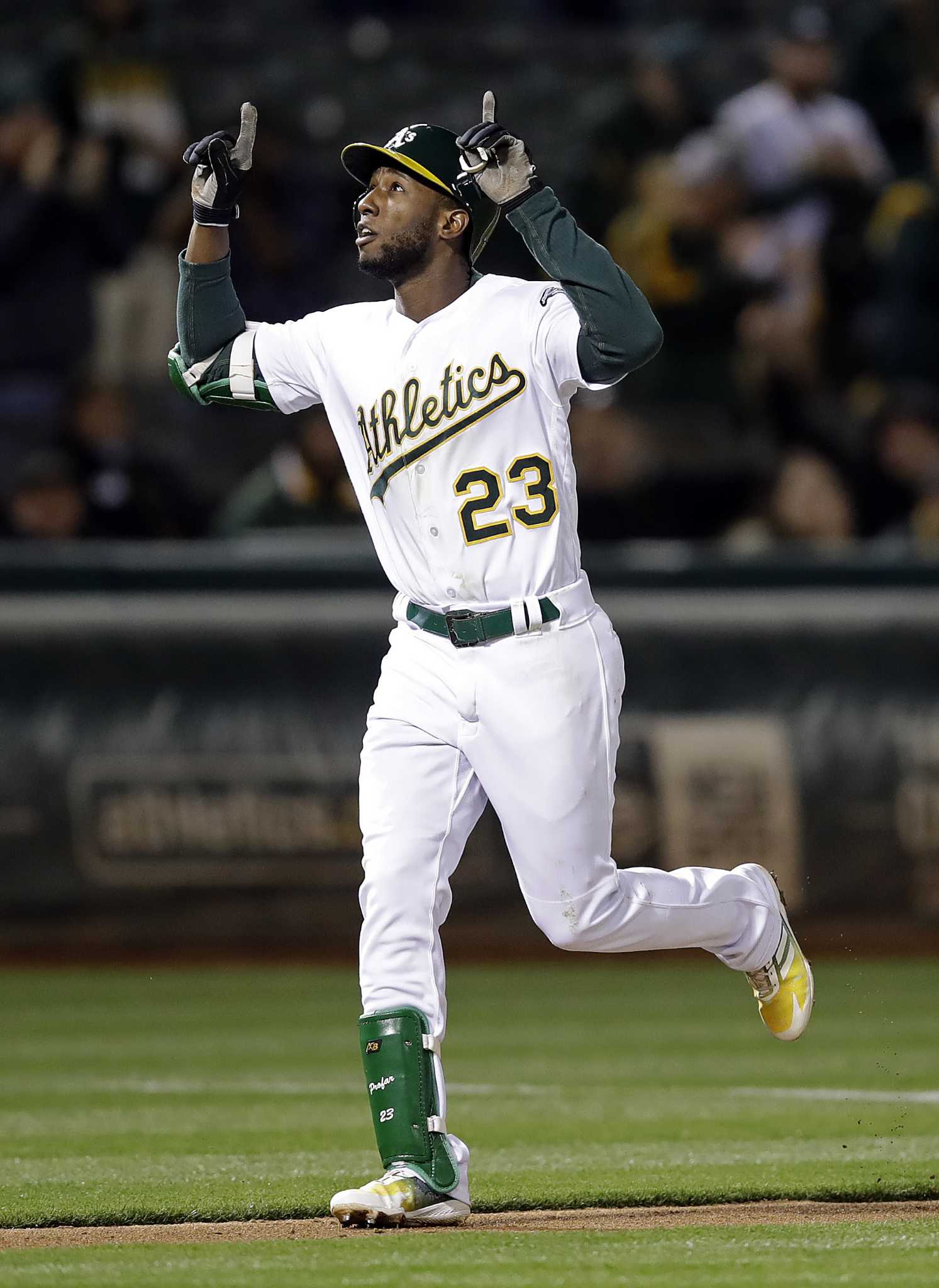 Ex-Astro Mike Fiers throws 2nd career no-hitter as A's top Reds