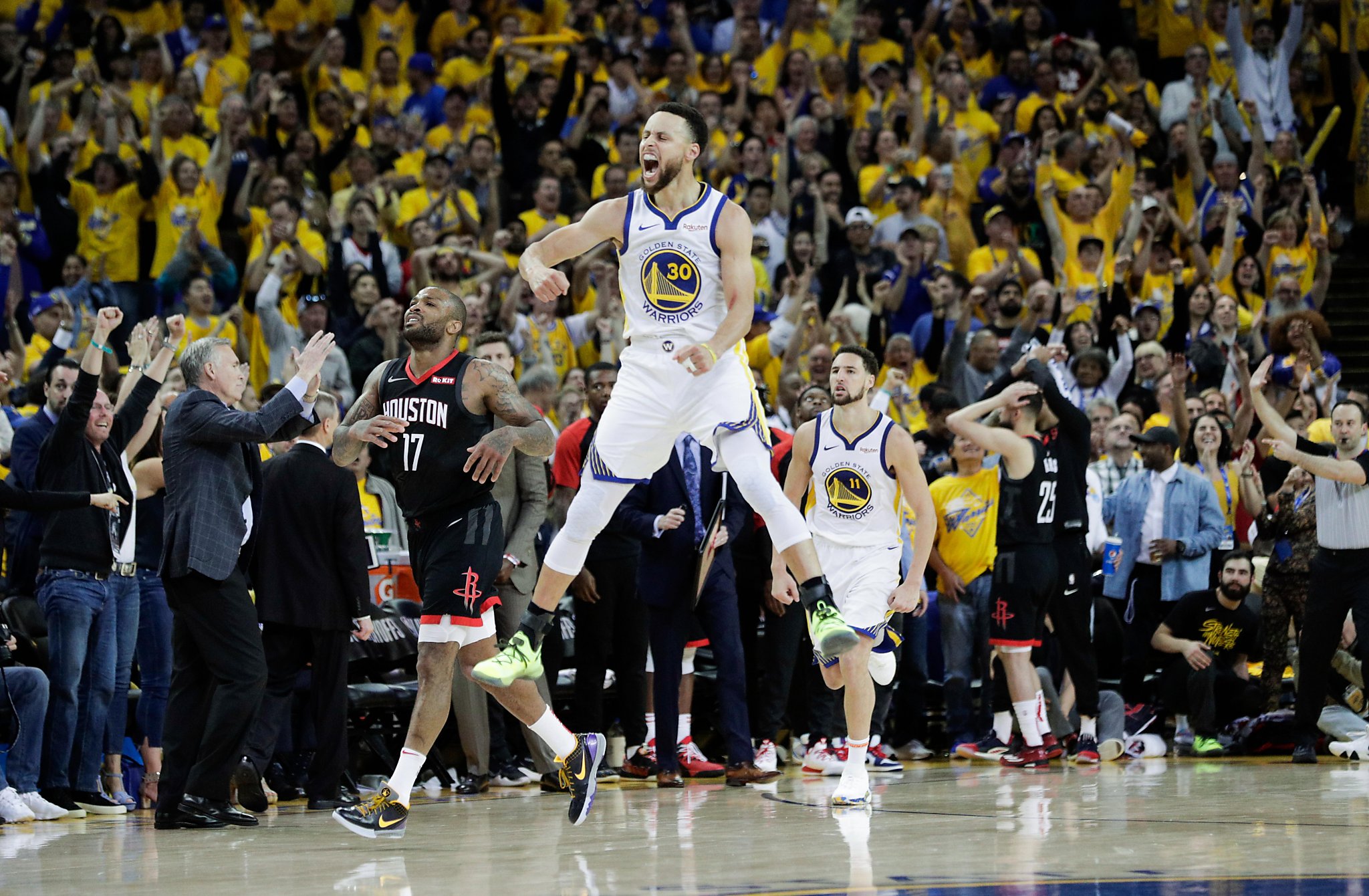Stephen Curry overcomes sluggish start, helps Warriors survive in Game 5