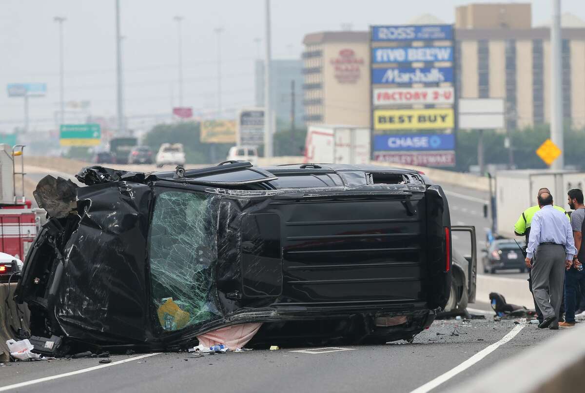 Rollover crash on Southwest Freeway HOV lane sends infant, 2 others to hospital