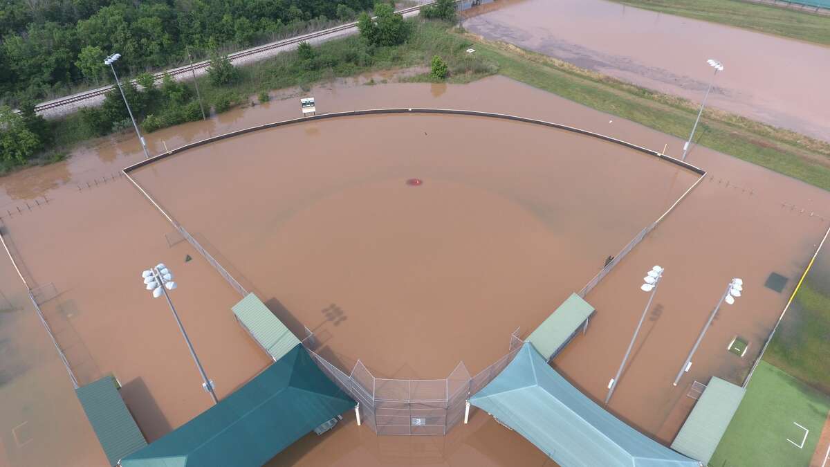 Incredible drone footage shows severe flooding at Camp Sienna in Sienna ...