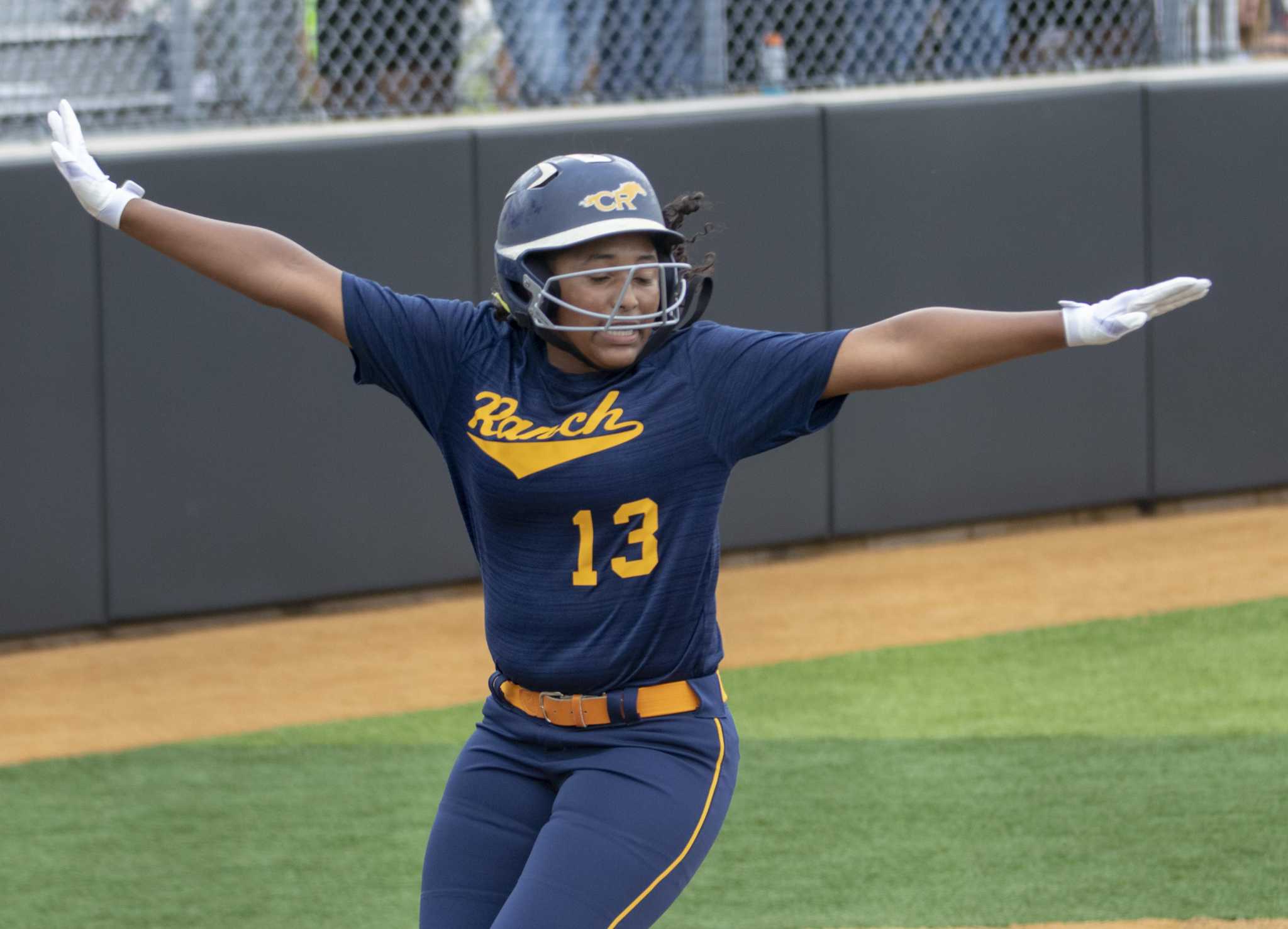 SOFTBALL: Cypress Ranch edges Oak Ridge in 10 innings