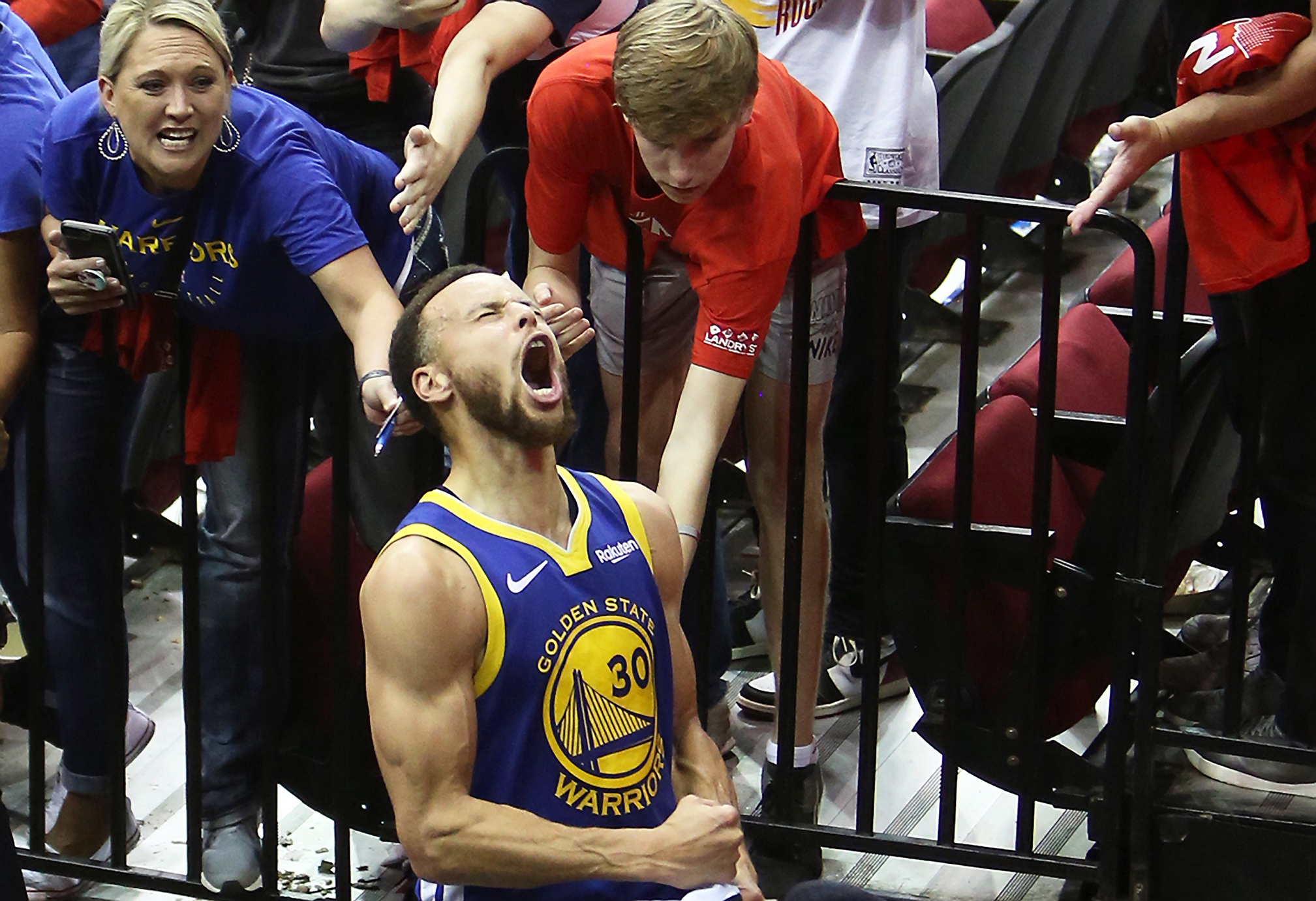 Stephen Curry’s late heroics lift the Warriors to series-clinching Game ...