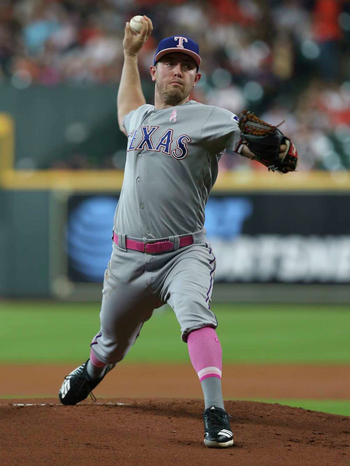 George Springer packs pink Mother's Day bat for Astros' road trip after ...