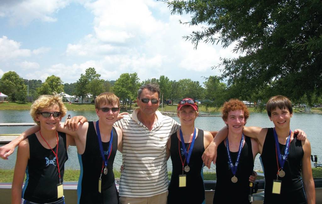 Rowers strike gold at club national championships