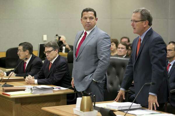 Houston’s star attorney Tony Buzbee loves battling behemoths ...