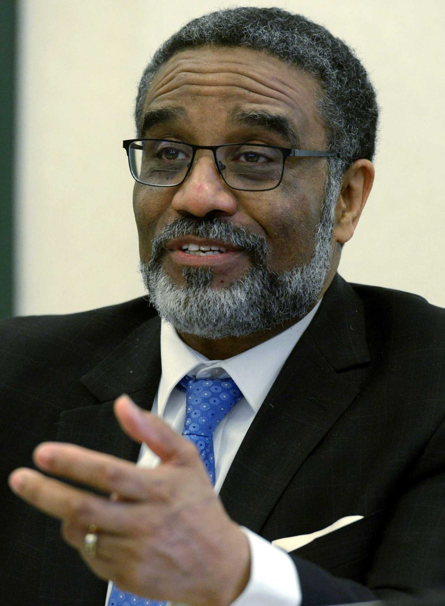 Bruce Morris to get trial in discrimination case